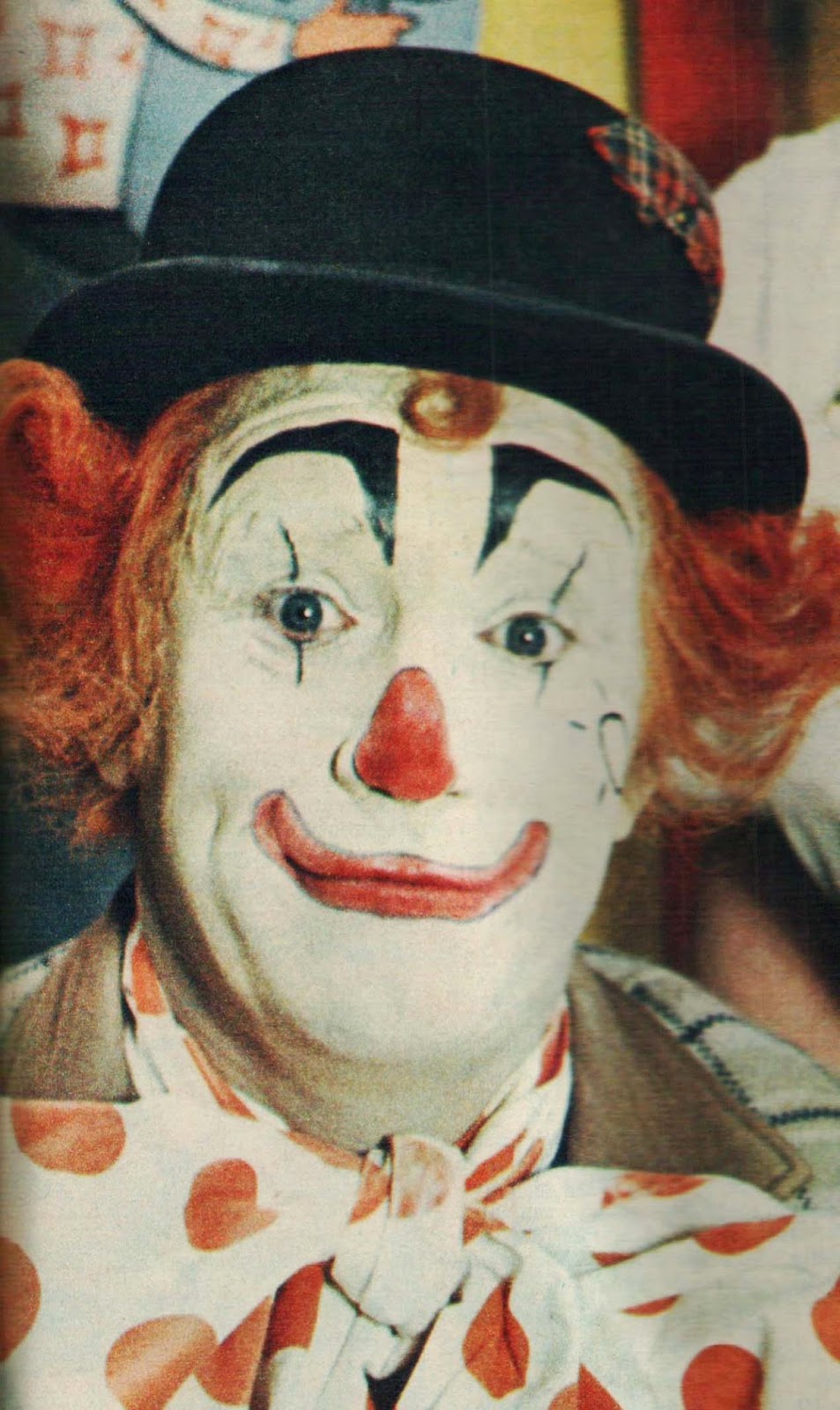 Geheugenvanbaarn.nl: Mammaloe en Pipo de Clown vertellen