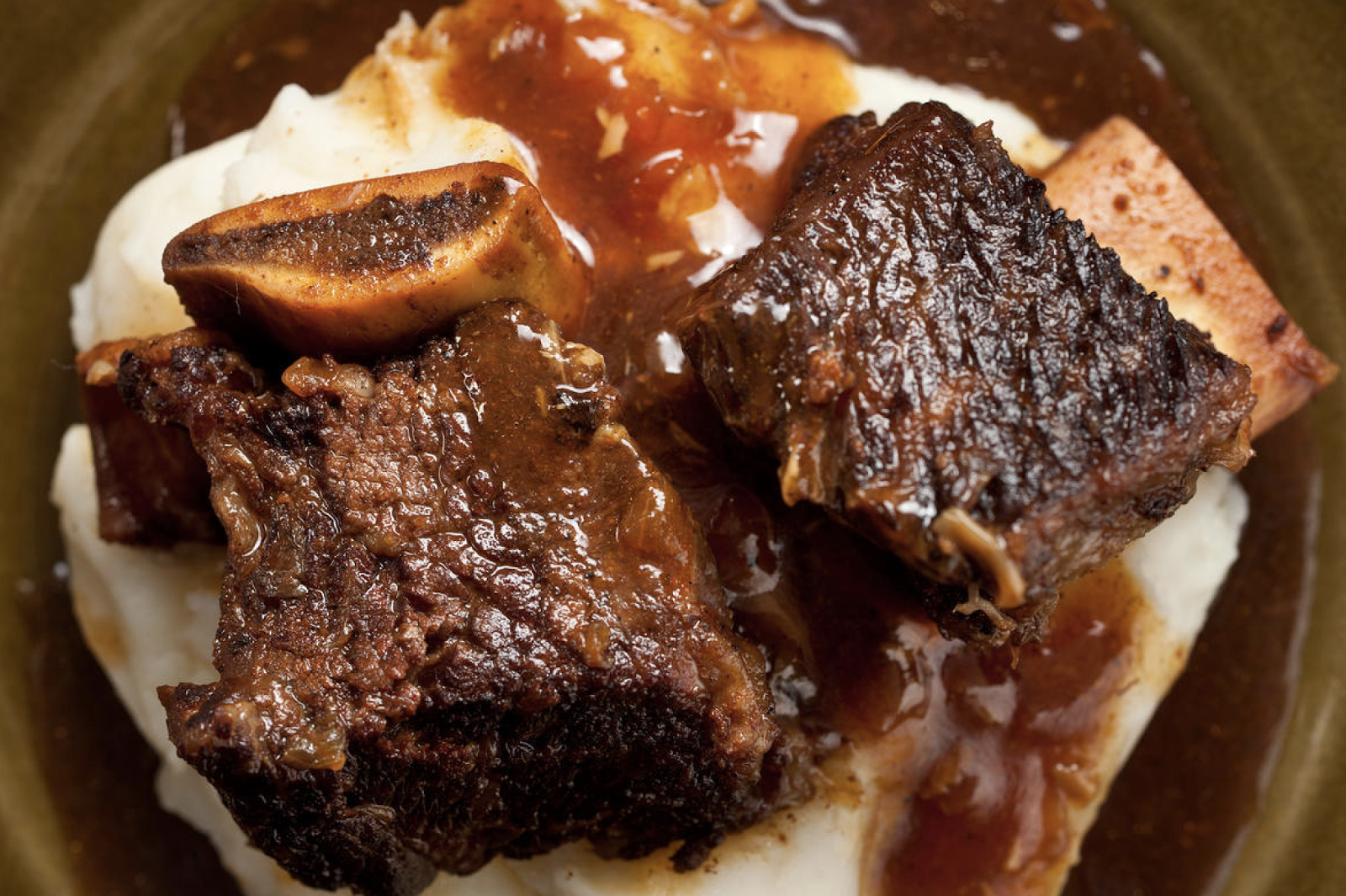 Izan's Recipes: Tender Braised Short Ribs (Instant Pot)
