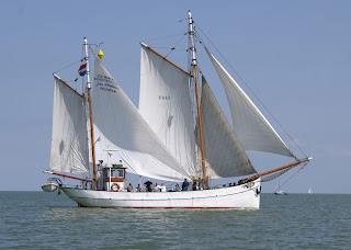 E-Touroperating: Bruine Vloot