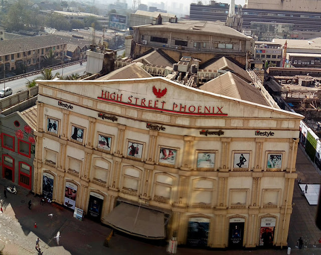 Stock Pictures: High Street Phoenix Mall in Mumbai