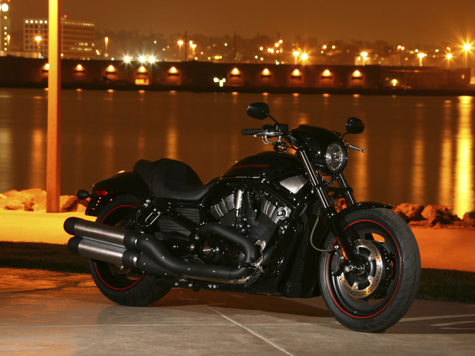 All 'bout Cars: Harley Davidson VRSC series.