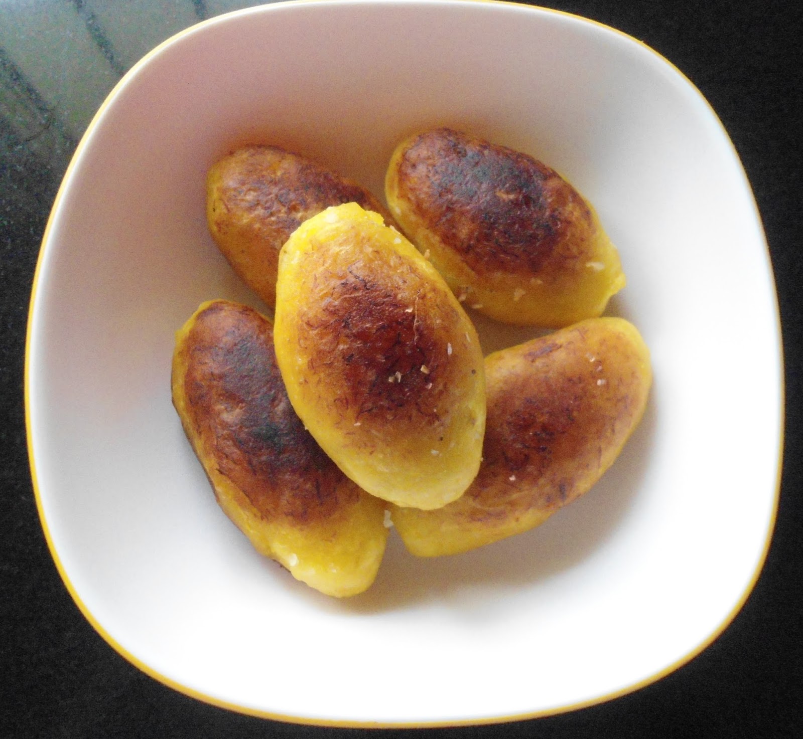 Malabar Recipes : Unnakkai - an evening snack made out of ripe banana