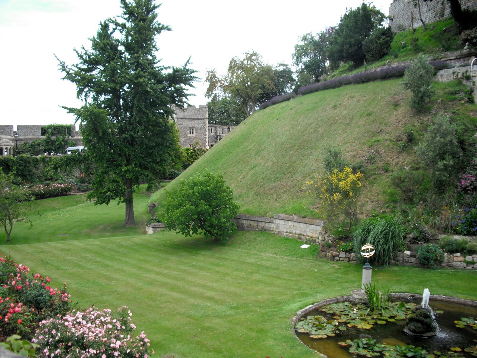 A Passion for English: Another medieval castle - Saturday 7/9