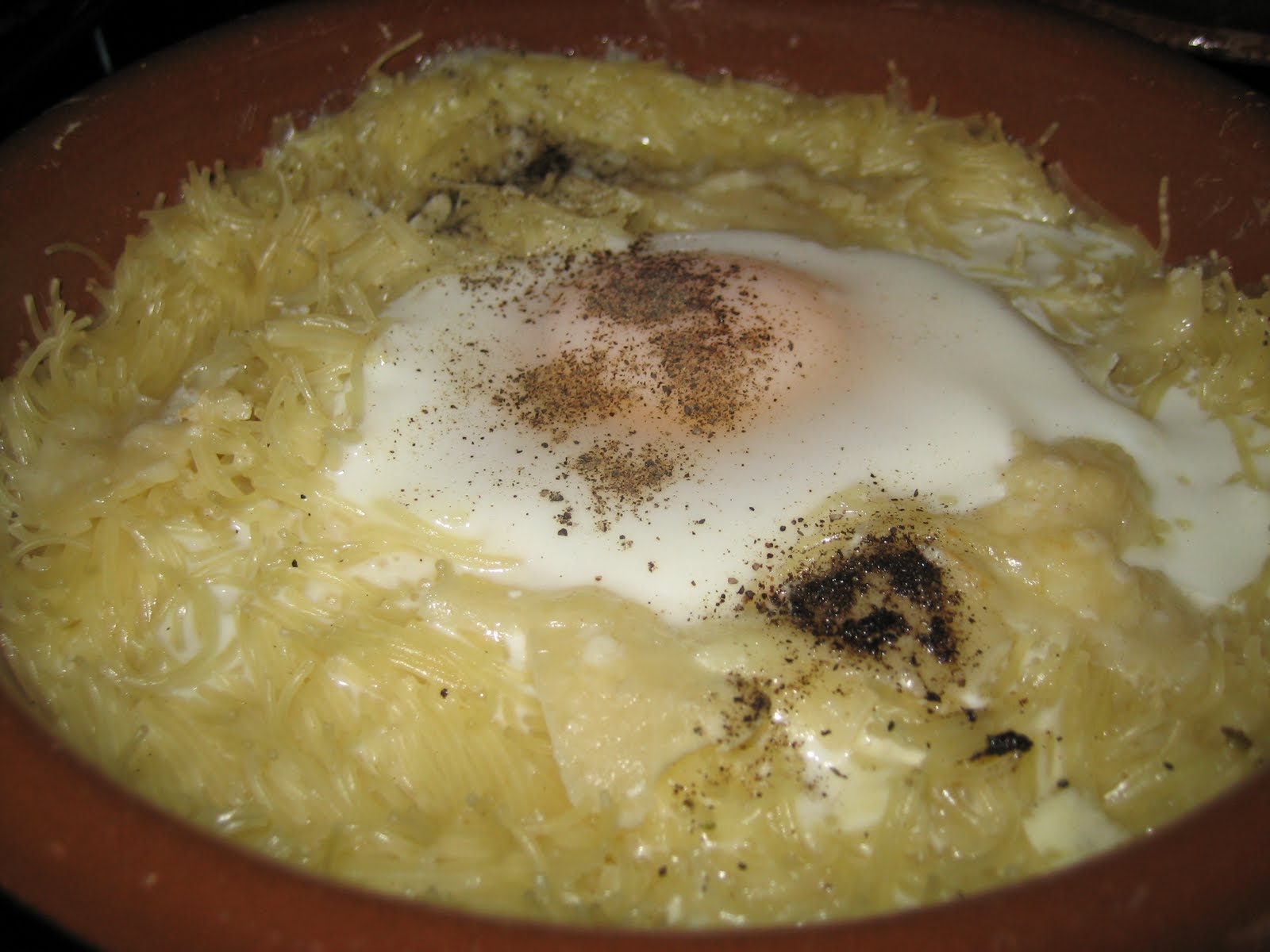 A veces cocino: Fideos con huevo al horno