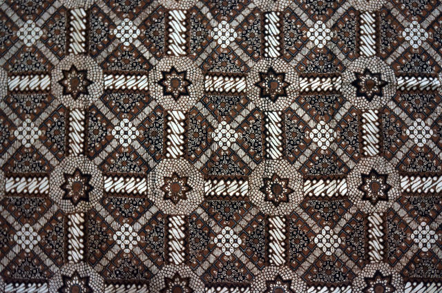 Ceplok Ksatrian Batik Yogyakarta (P0049) - Batik Antik