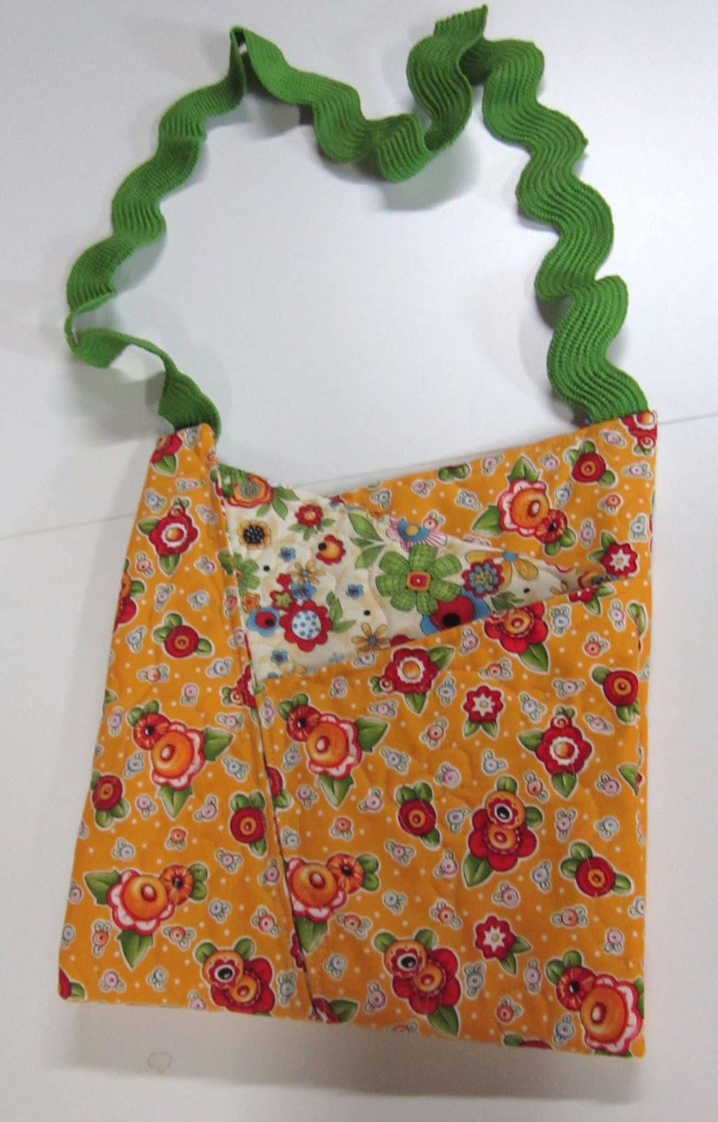 *: Easy Bag Tutorial