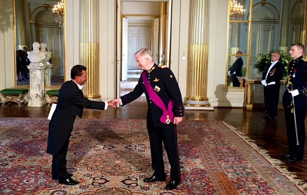 Blue Blood: Marie-Chantal, Pavlos i Maria Olympia na premierze, bajka z ...