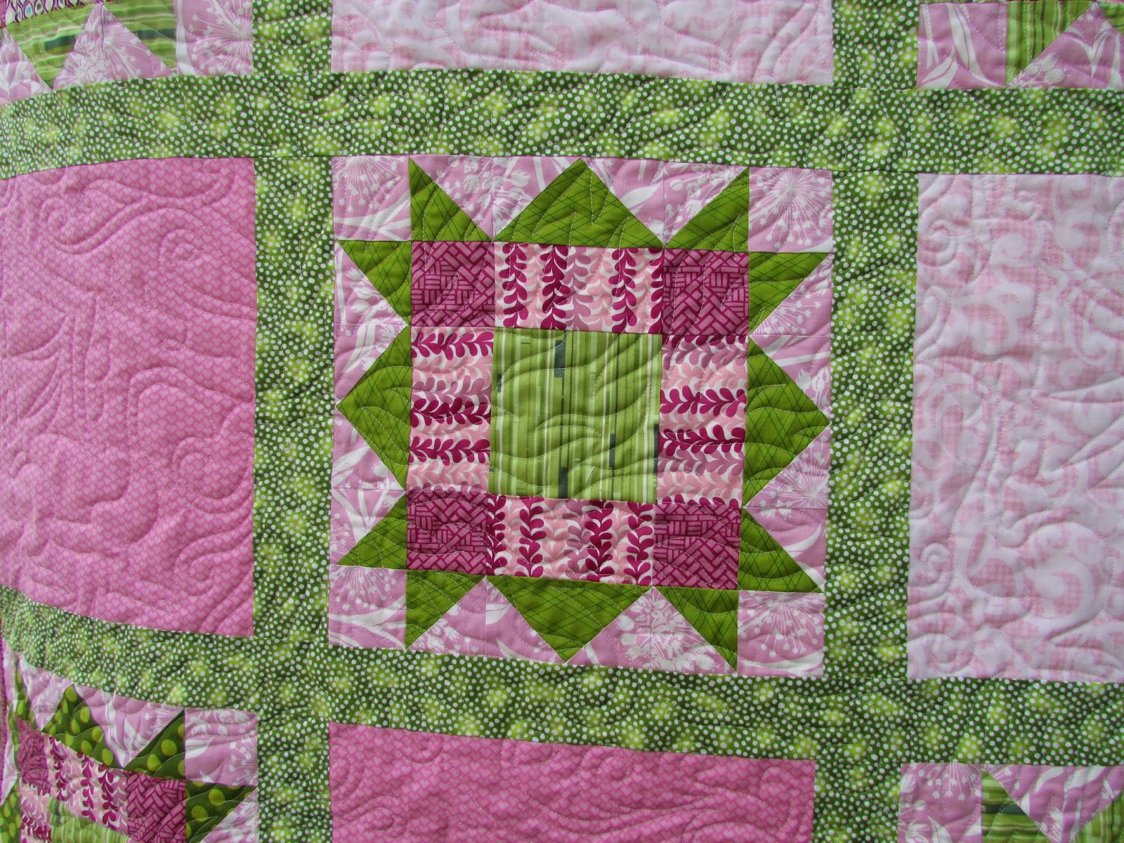 The Quilting Mill: Finished: Dragons Quilt