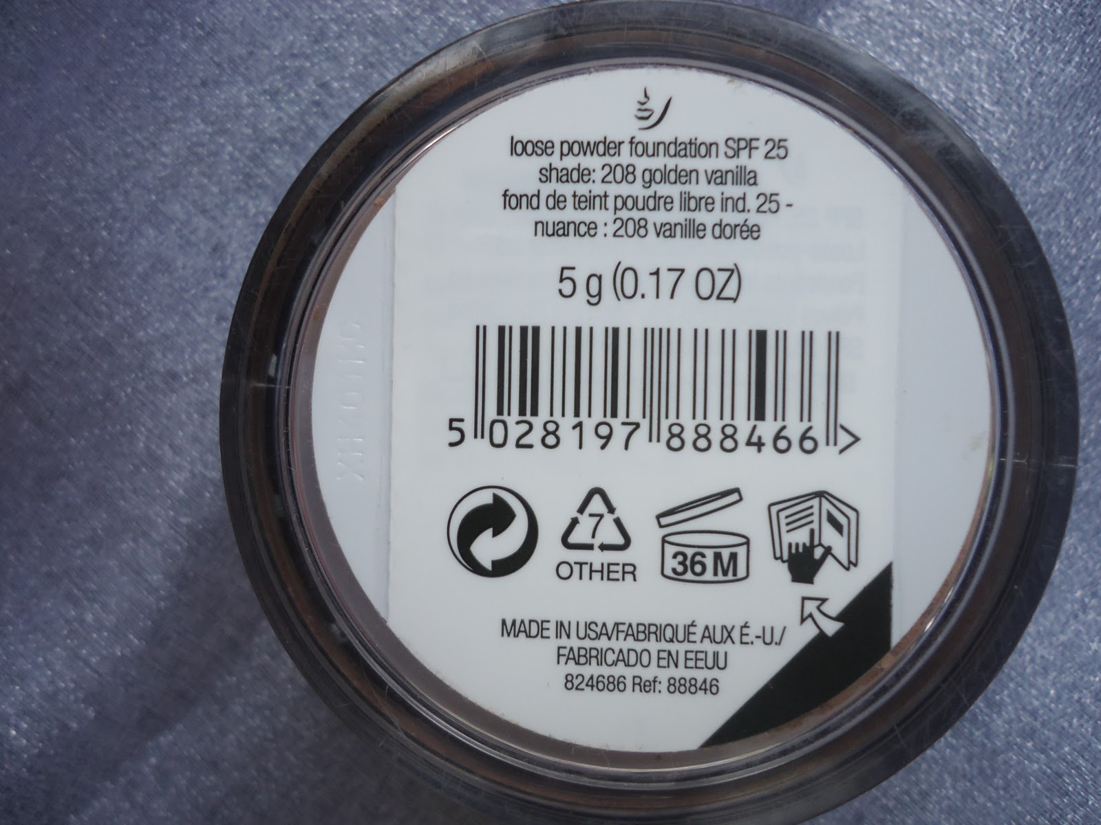 The Body Shop Extra Virgin Minerals™ Loose Powder Foundation Review ...