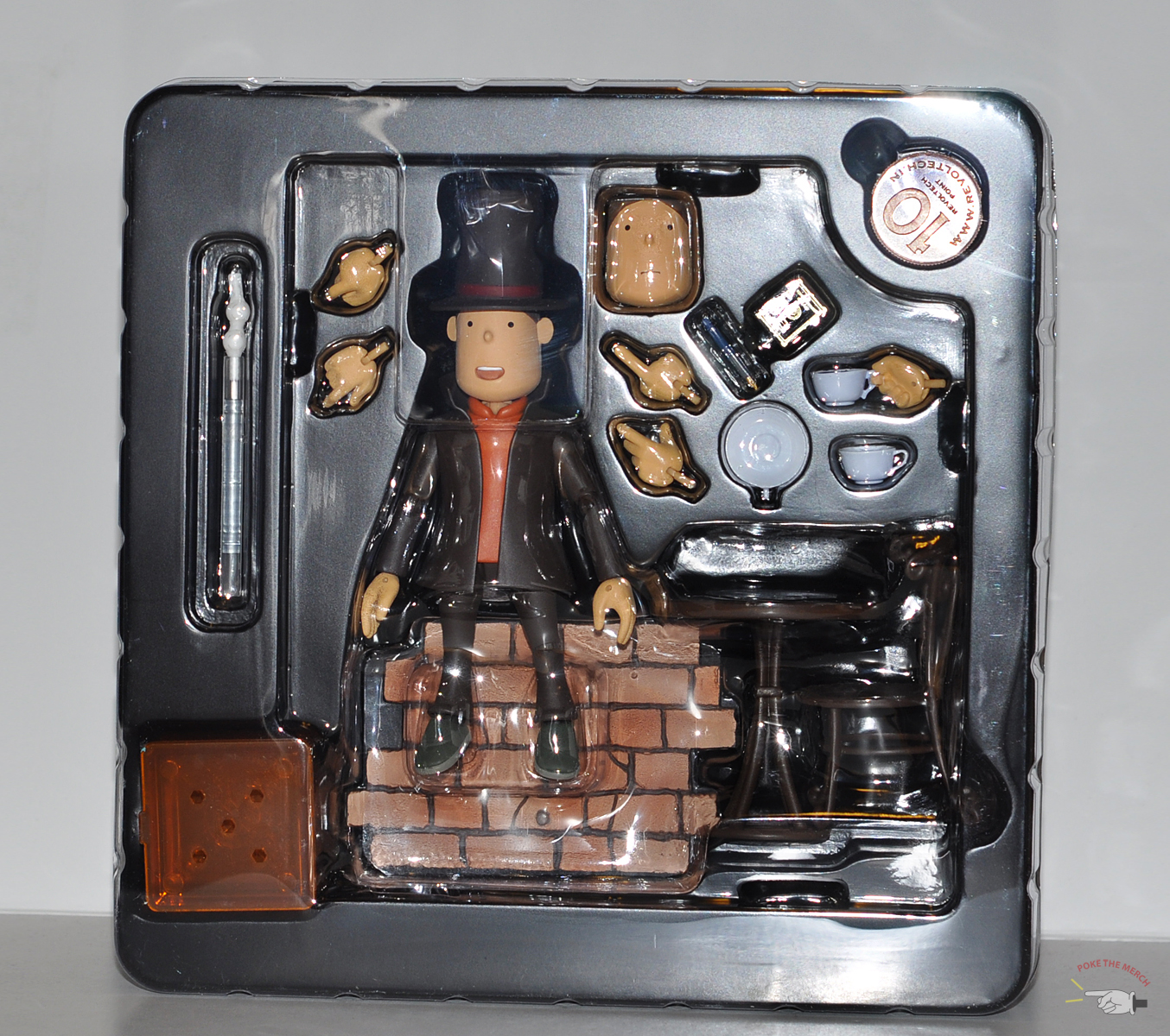 Poke the Merch: Professor Layton - Revoltech