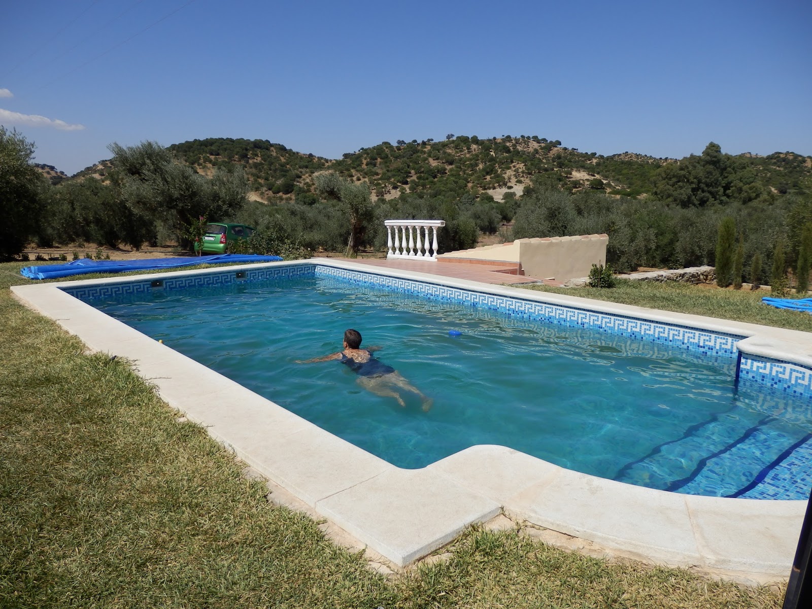 Olvera diary: At the pool