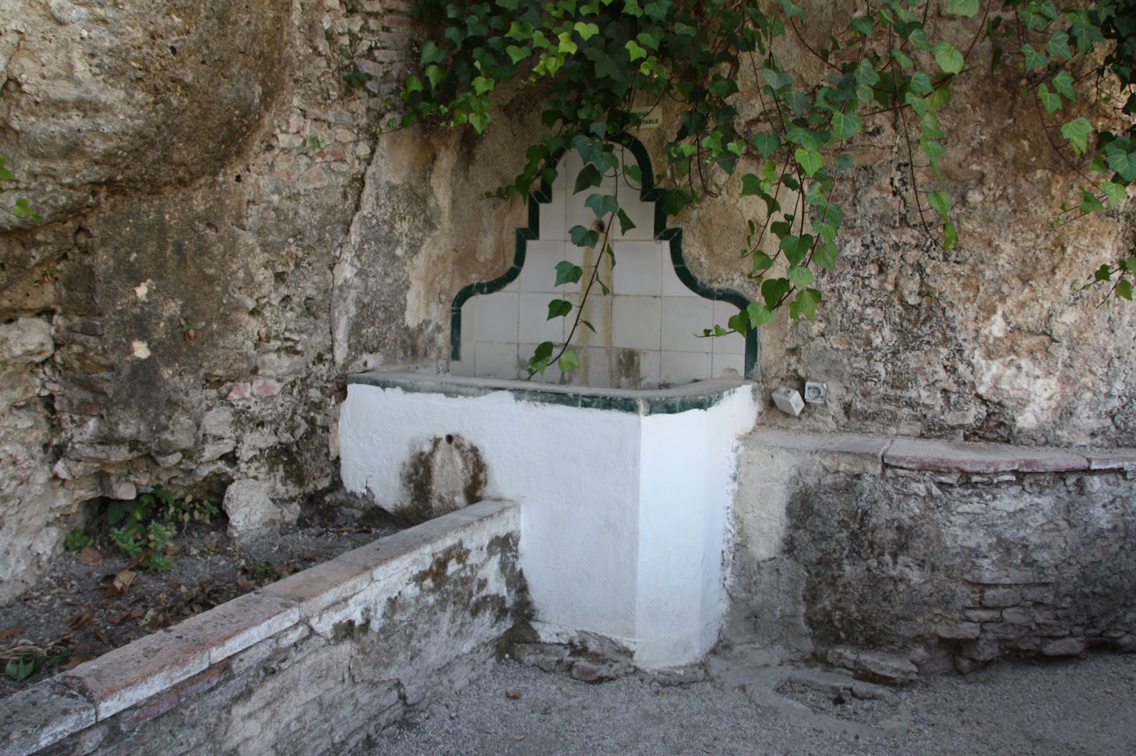 El muro vegetal: JARDÍN DE LA CASA DEL REY MORO, RONDA