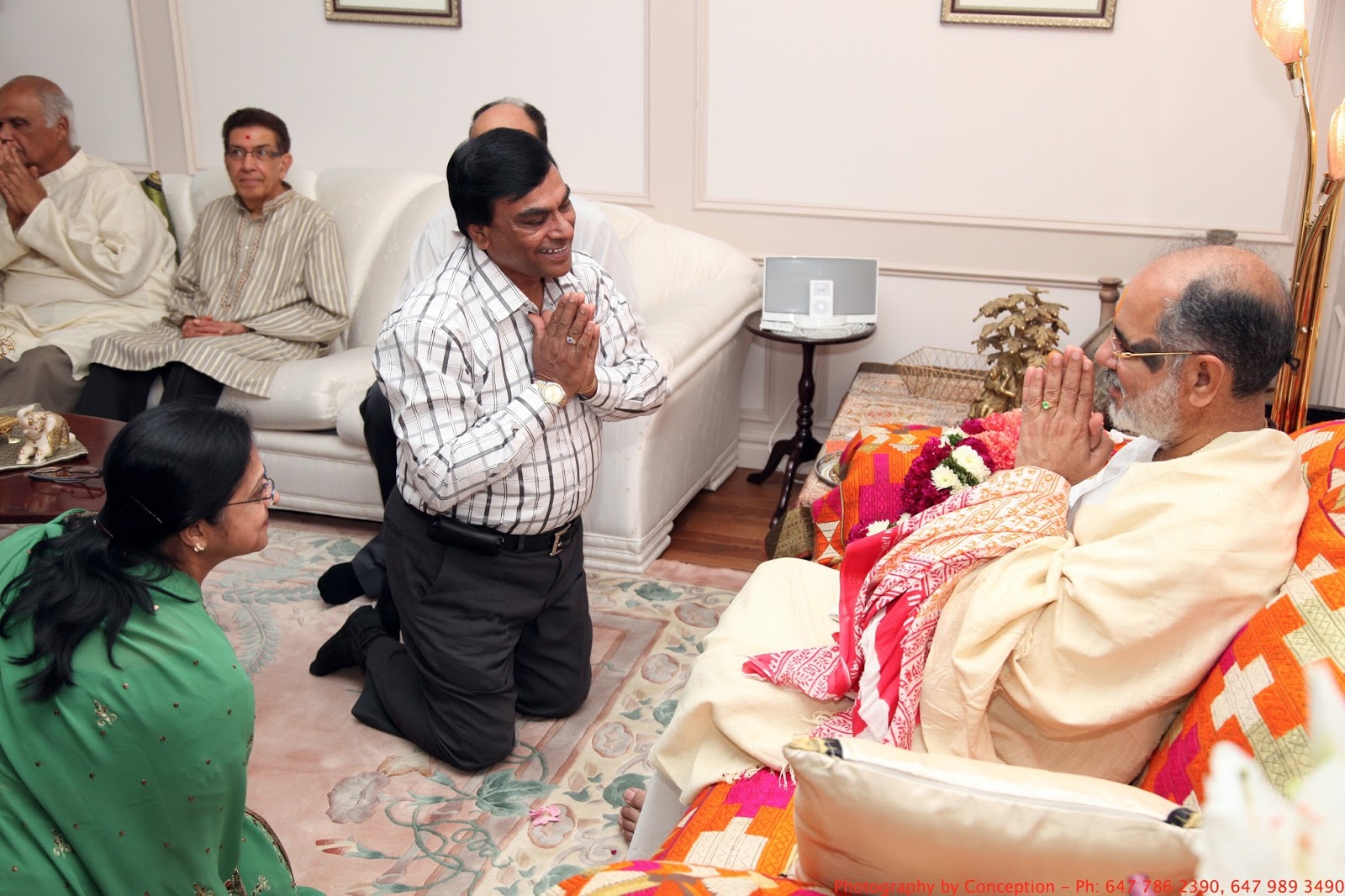 Nataraj Academy : Pujya "Bhaishree" at Ramesh chotai's house