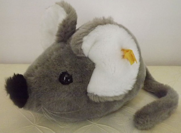 MY STEIFF LIFE: Every House Needs A Steiff Mouse!