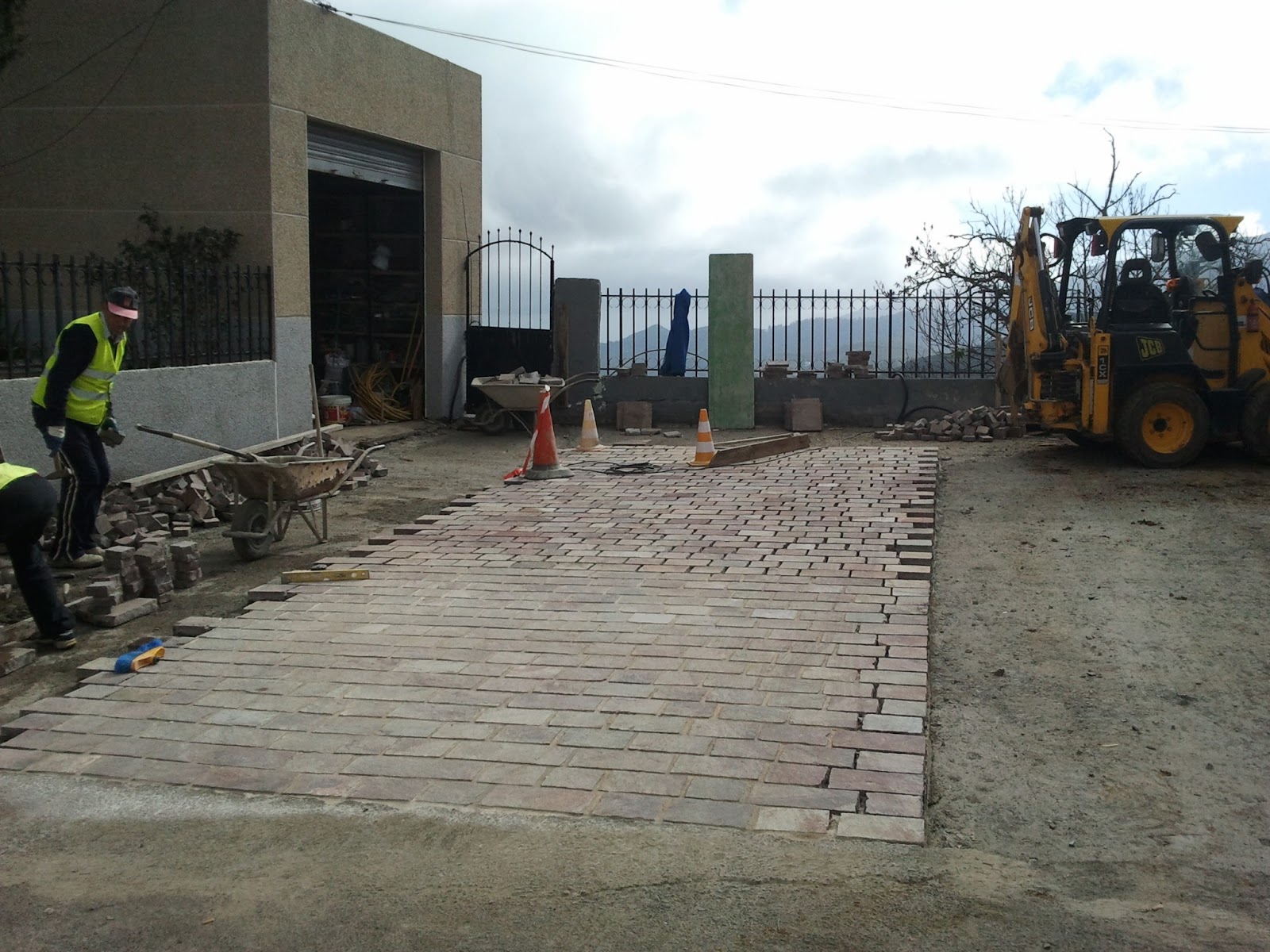 Adoquinado ~ CONSTRUCCIONES Y EXCAVACIONES ORTIZ