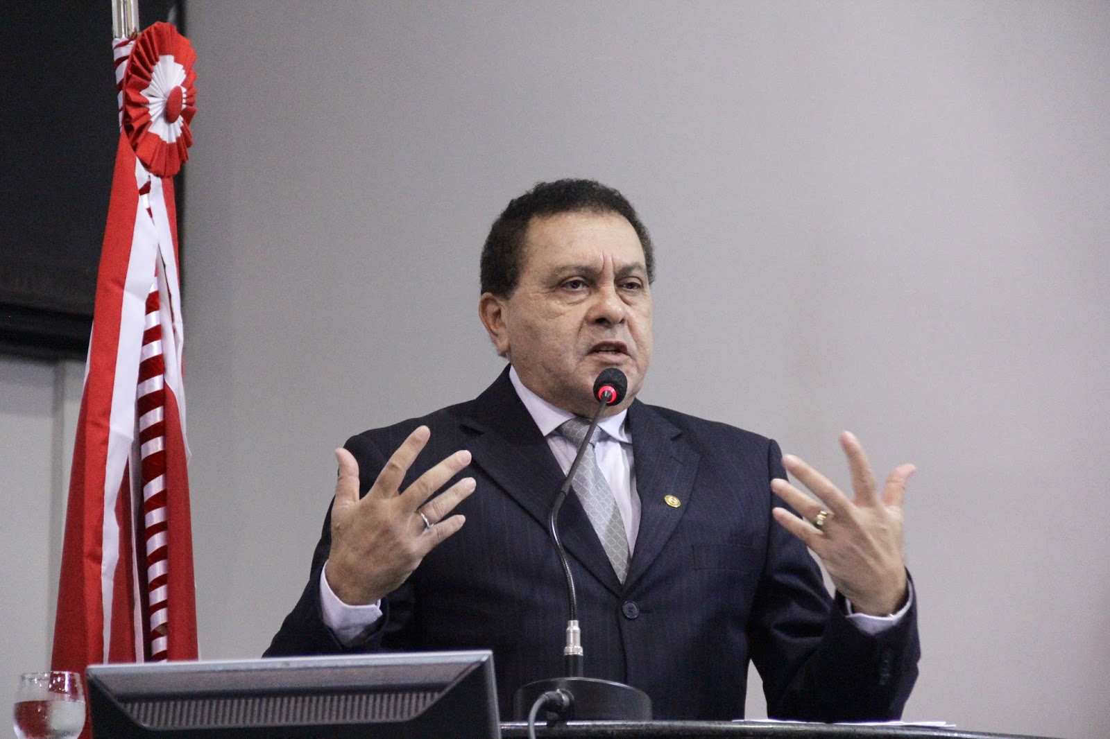 ANANINDEUADEBATES: Deputado Chamon "A ALPA é a maior fraude de que ...