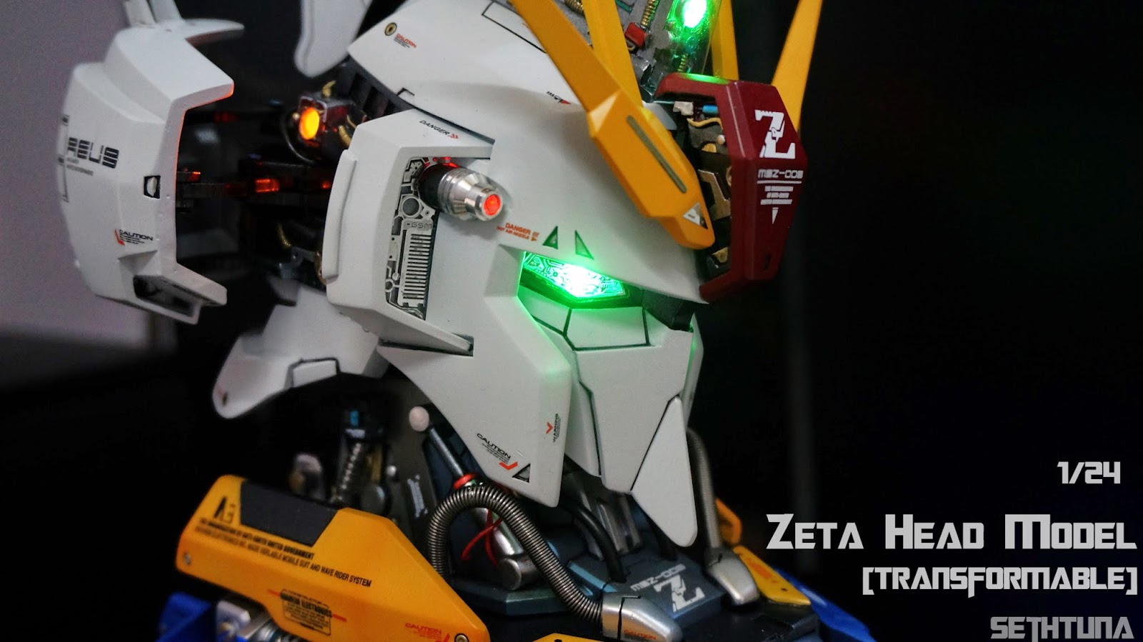 GSM 1/24 Tansformable Zeta Gundam Head Display + Full LED Function