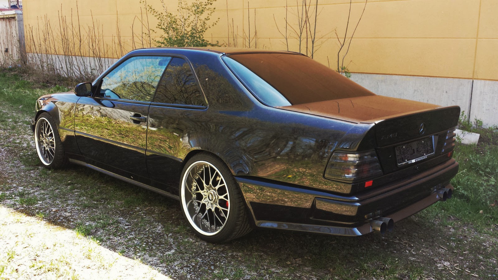 Mercedes-Benz W124 300CE AMG 3.7L | BENZTUNING