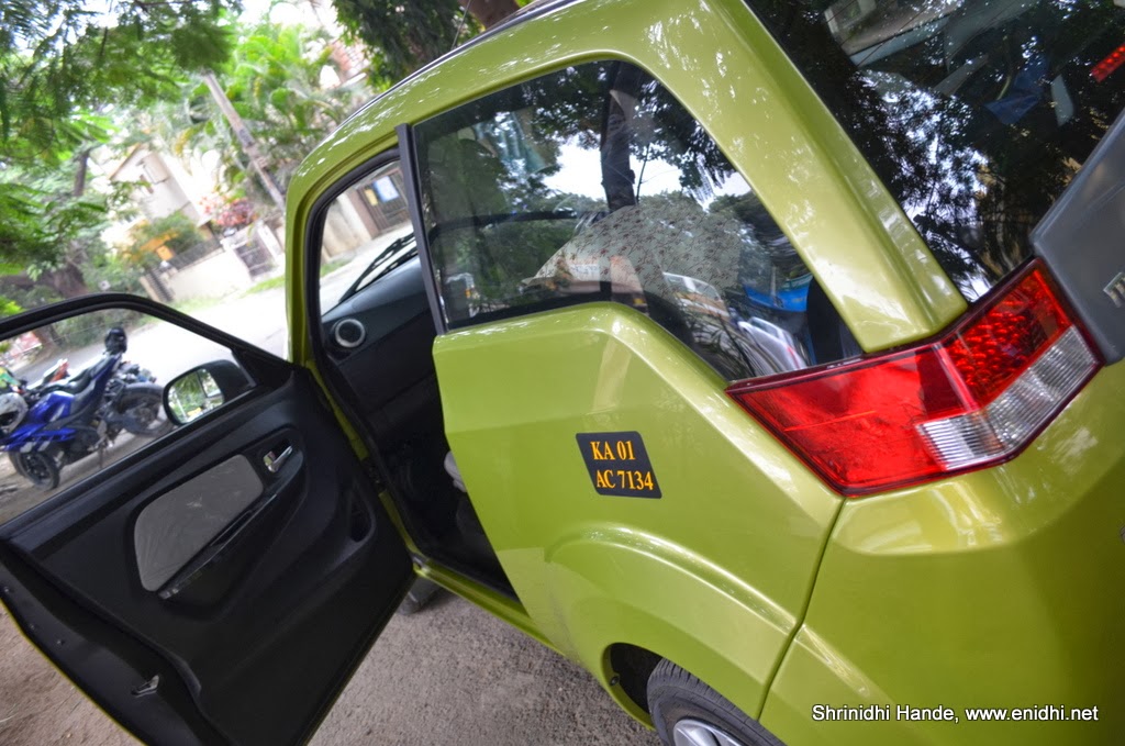 Mahindra Reva e20 electric car review- Part 2 - eNidhi India Travel Blog