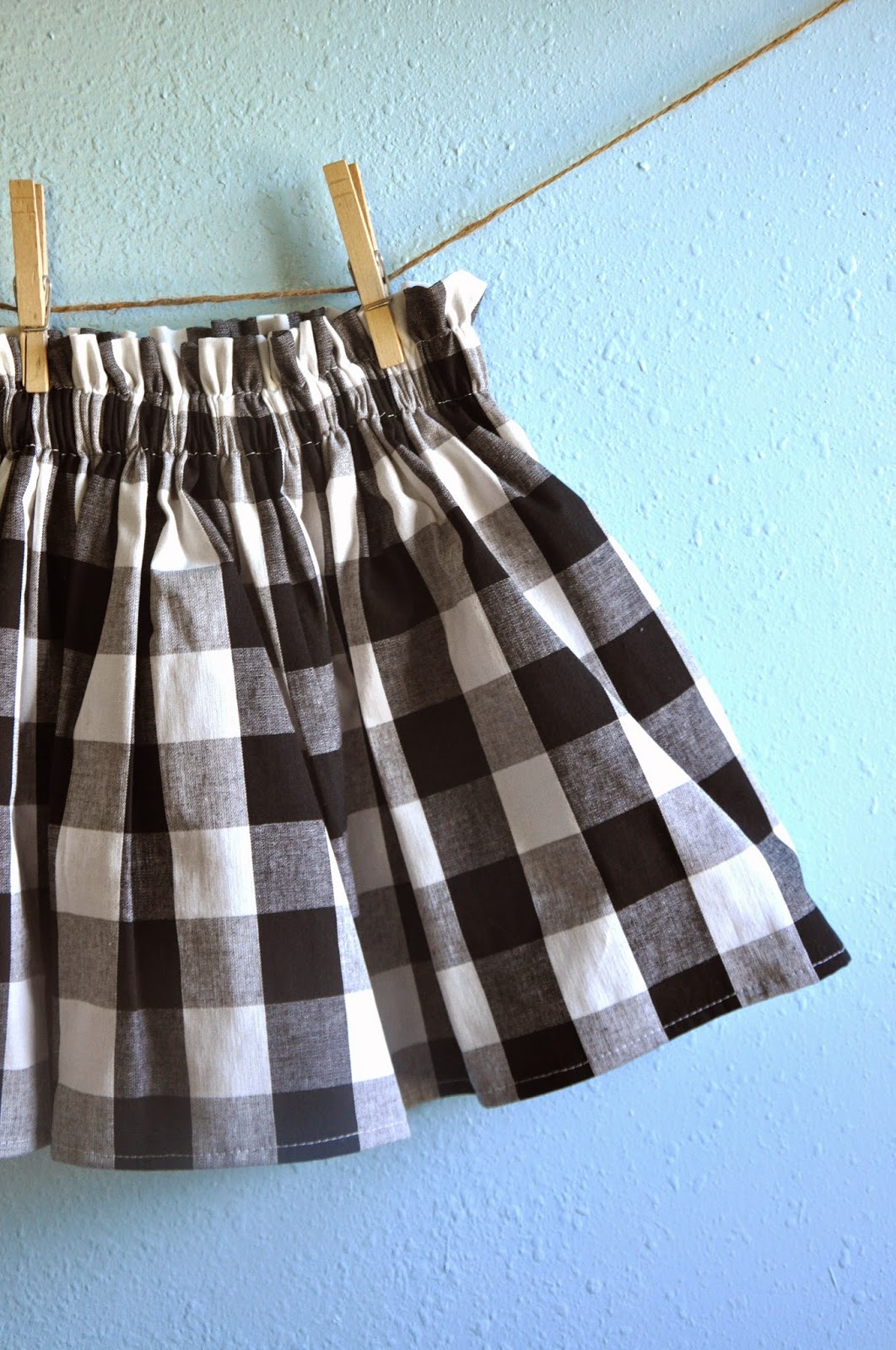 The Life of a Compulsive Crafter: Paper Bag Skirts in Blue & Plaid