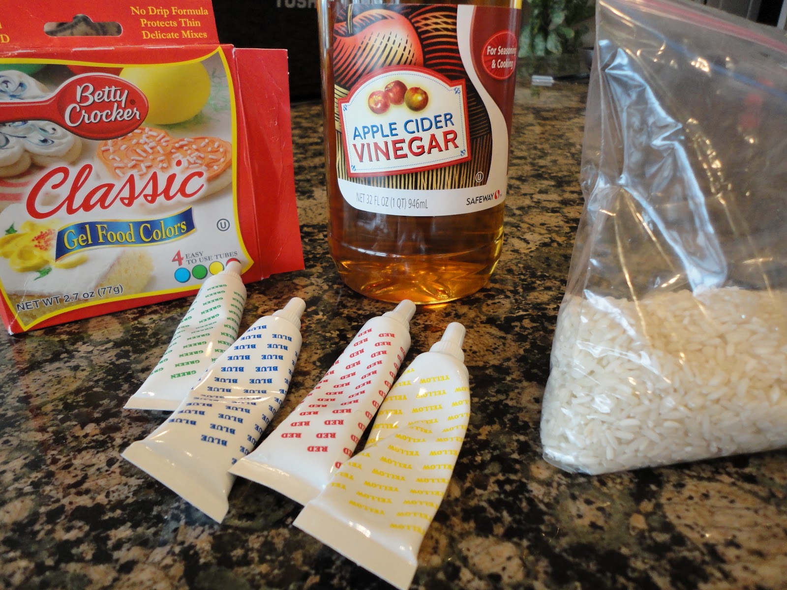 Learners in Bloom: Art project: Colored Rice Mosaic