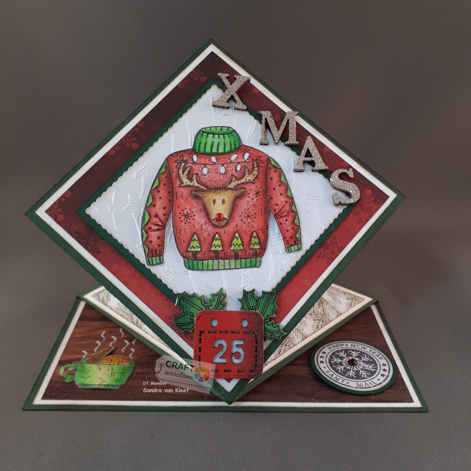 Craft Sensations: diamond fold pop up card....X-mas