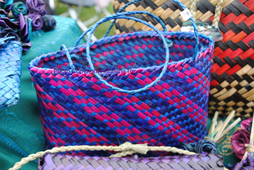 Introducing Maori Lifestyles: From the Kete Files