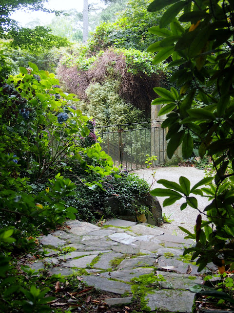 beautiful south: Mountain gardens