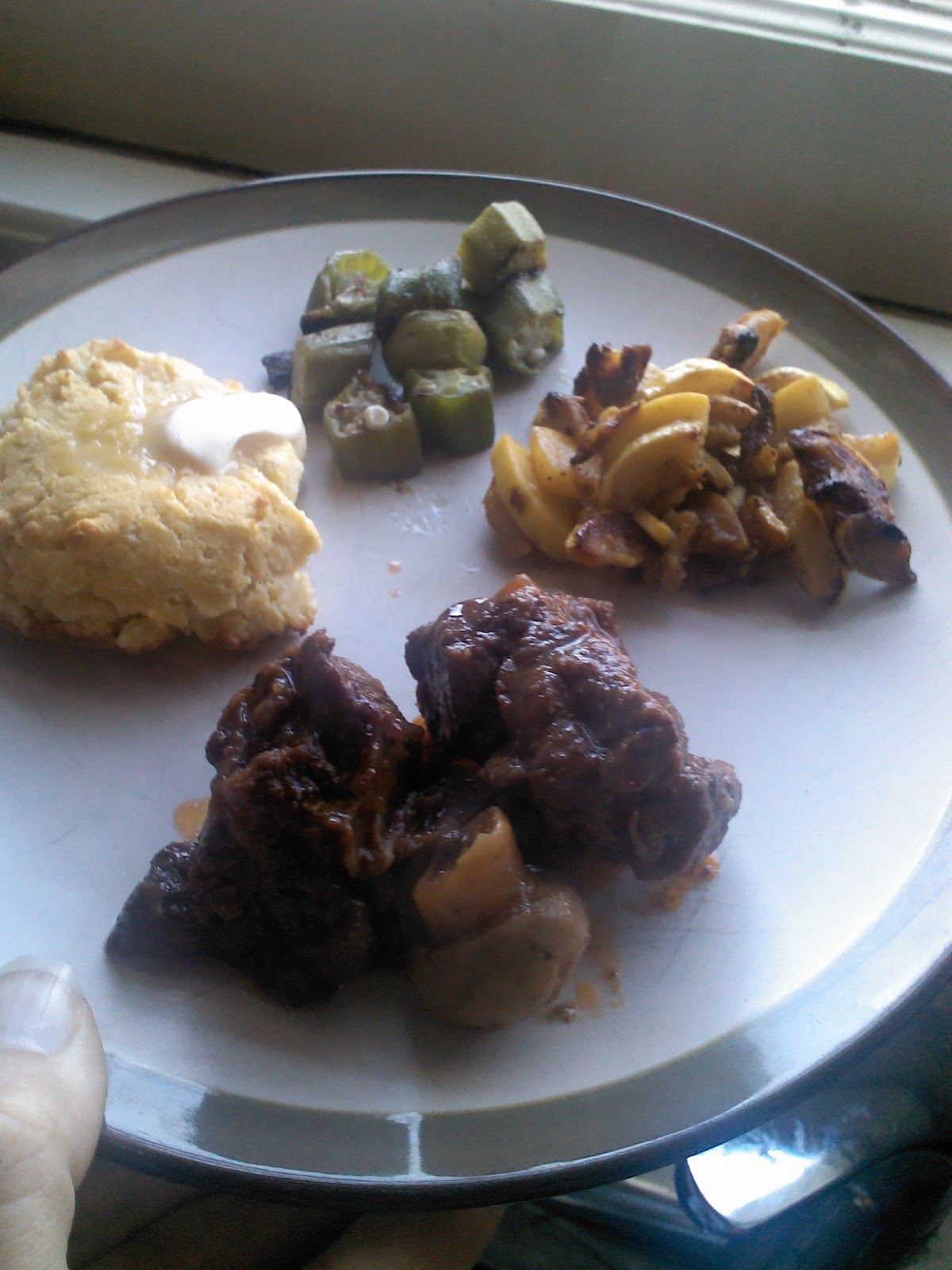 The Coconutty Gals: Braised Beef Tips