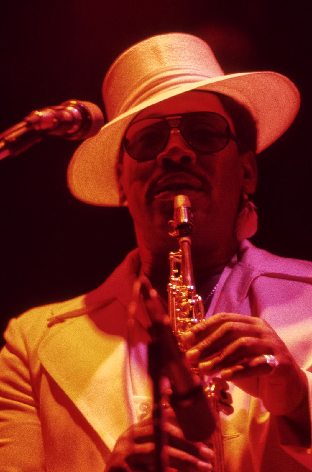 Dancing to Sculpture: Bruce Springsteen, Santa Clara University ...