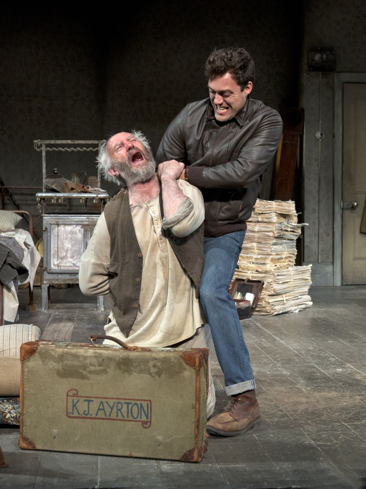 StageBuzz.com: The Caretaker: An Intriguing Character Study