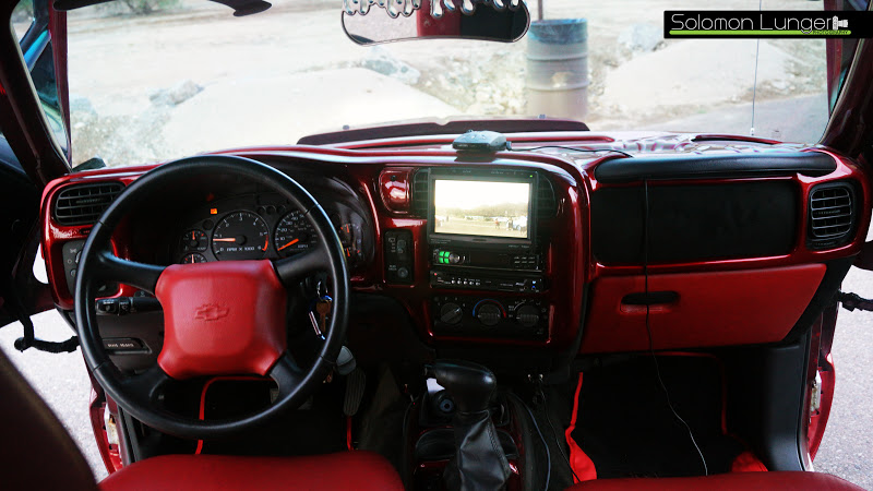 Solomon Lunger Photography: Bagged Blazer on 24" Irocs Lambos and crazy ...