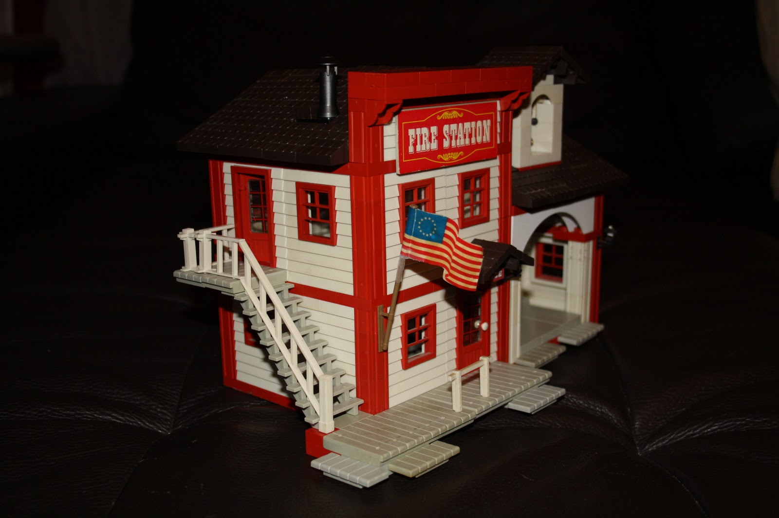 EXIN CASTILLOS & EXIN WEST: FIRE STATION II