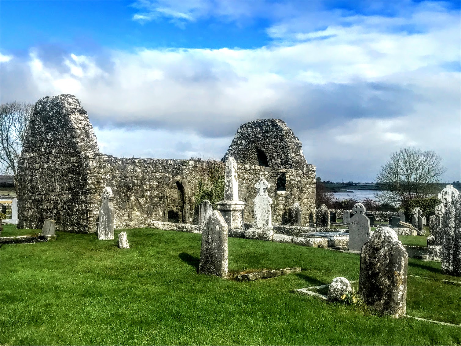 Patrick Comerford: Exploring the ruins of an 800-year-old church in ...