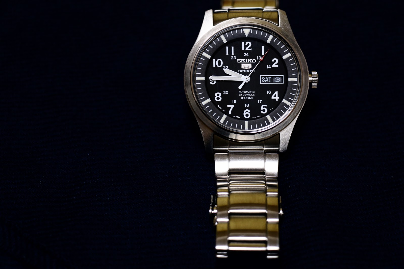 機械式ミリタリーウォッチ【セイコー5 SNZG13J1】レビュー|ウォール外