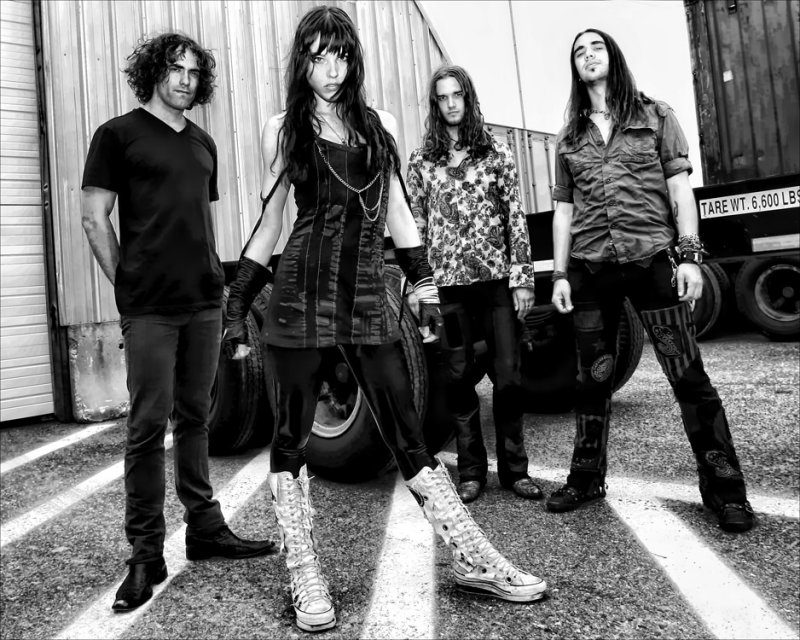Artist Of The Day: Halestorm ~ Muzik Dizcovery