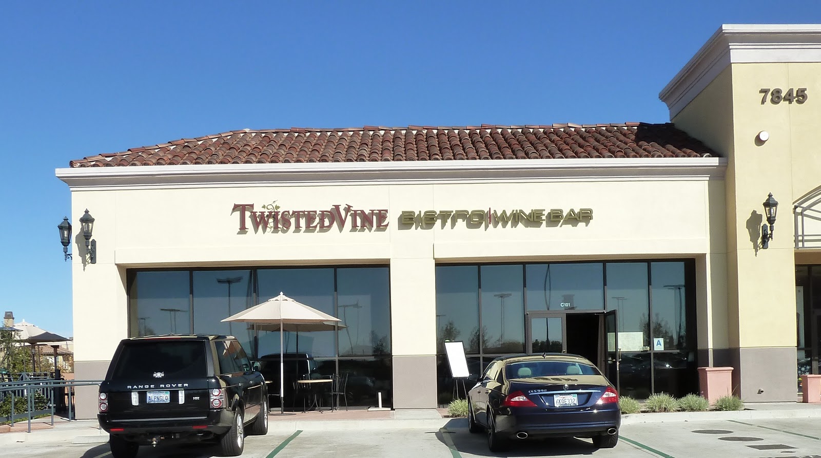 Observations: Twisted Vine Bistro and Wine Bar