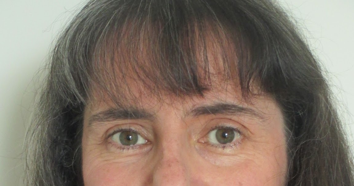 Author Interview with Lesley Kelly author of A Fine House In Trinity