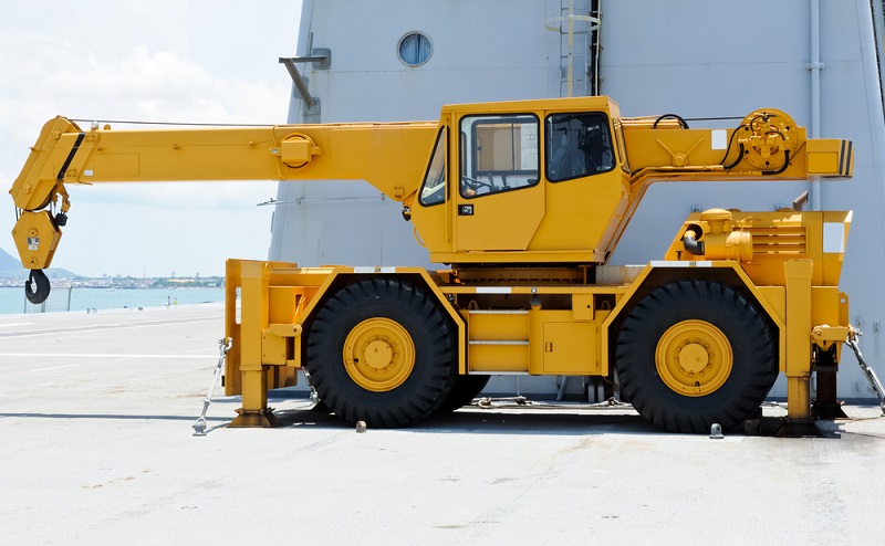 Some Of The Top Benefits In Small Crane Hire - Aussie Business Tips