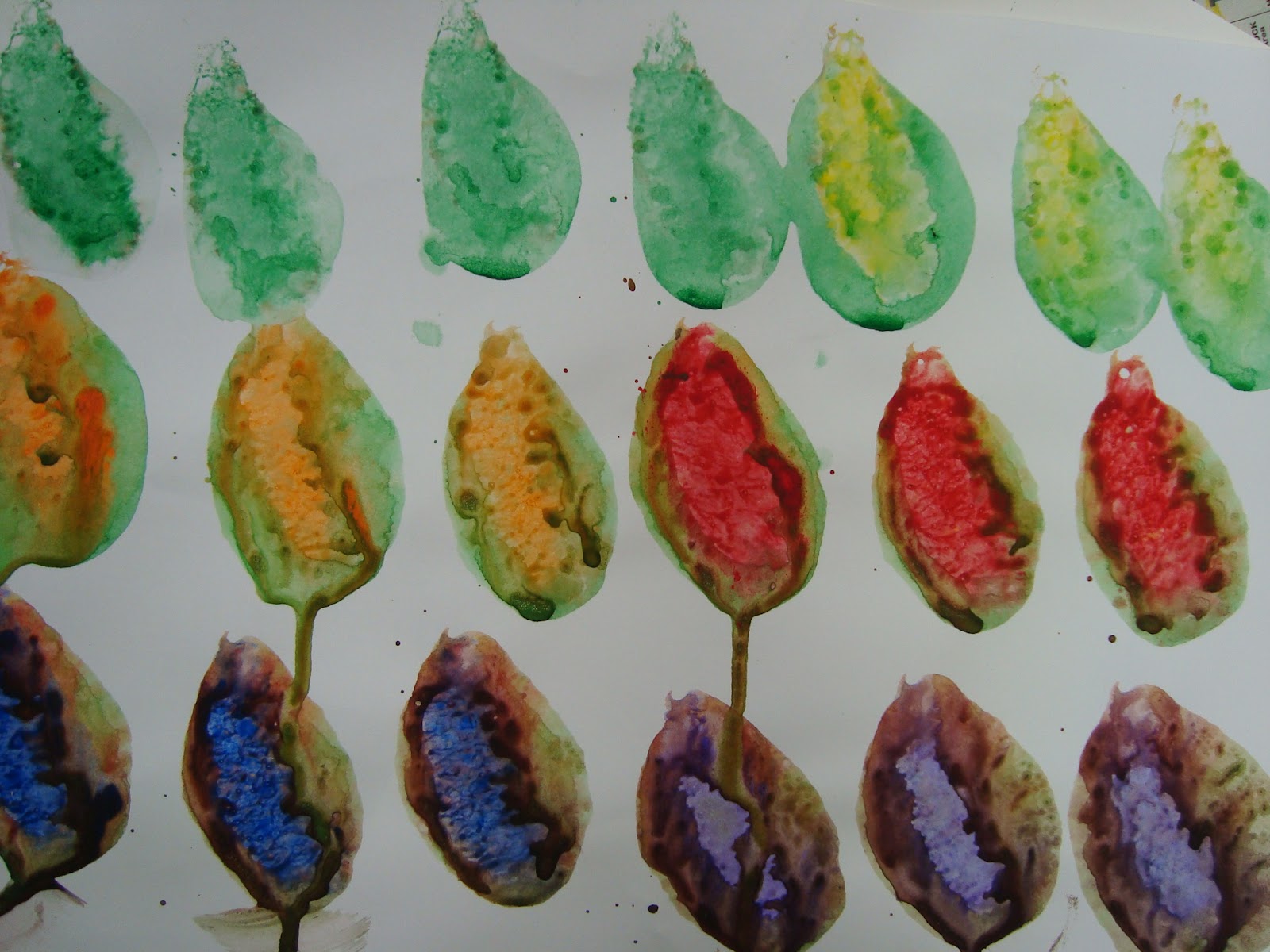 Once upon an Art Room: Sponge Leaf and Flower Prints