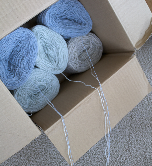 Zips & Darts: Chunky Yarn - Repurposing Waste Yarn by Plying