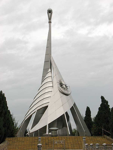 SEJARAH: Mercu Tanda Malaysia