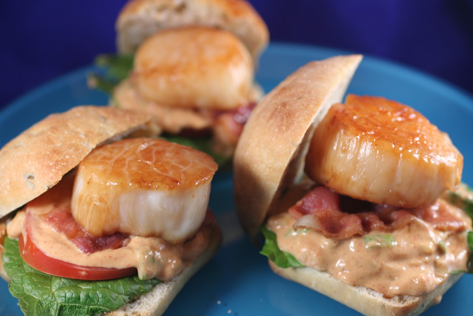 Crostini and Chianti: Scallop Sliders