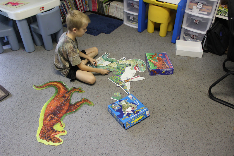 Learning With My Boys: Dinosaurs Day 16: Tyrannosaurus Rex