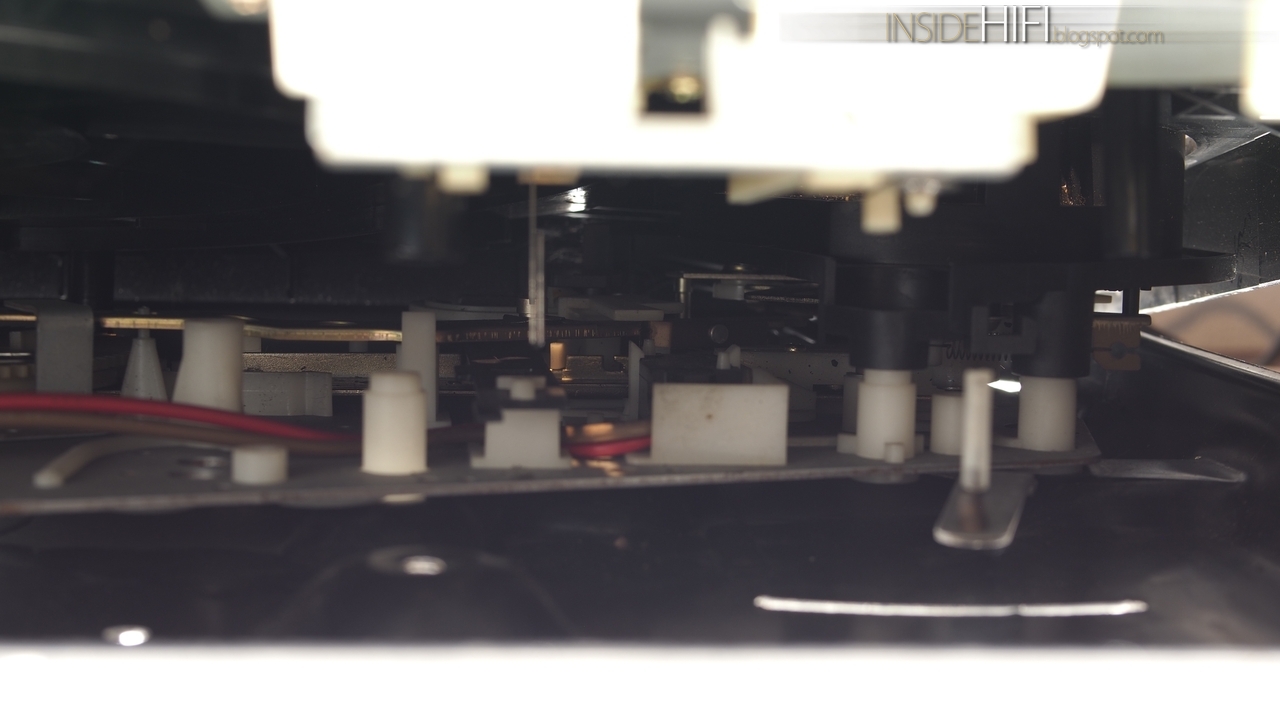 Inside Hi-Fi: Pioneer PL-2300