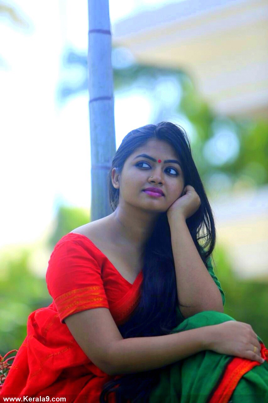 Shaalin Zoya (Mollywood Actress) ~ Wiki & Bio with Photos | Videos