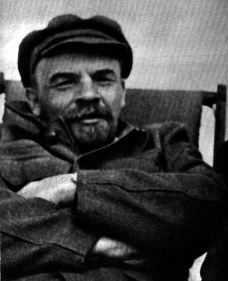 il comunista: Sulla NEP e sul capitalismo di Stato* - Lenin