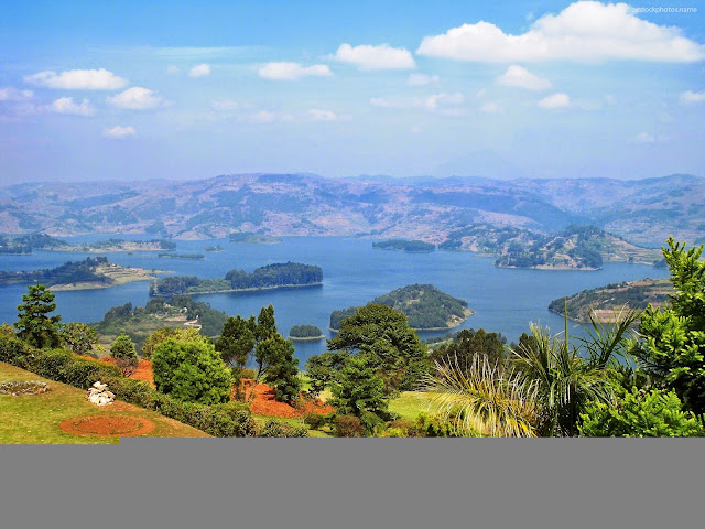 Misdemeanor's Cave: The beauty that is Uganda