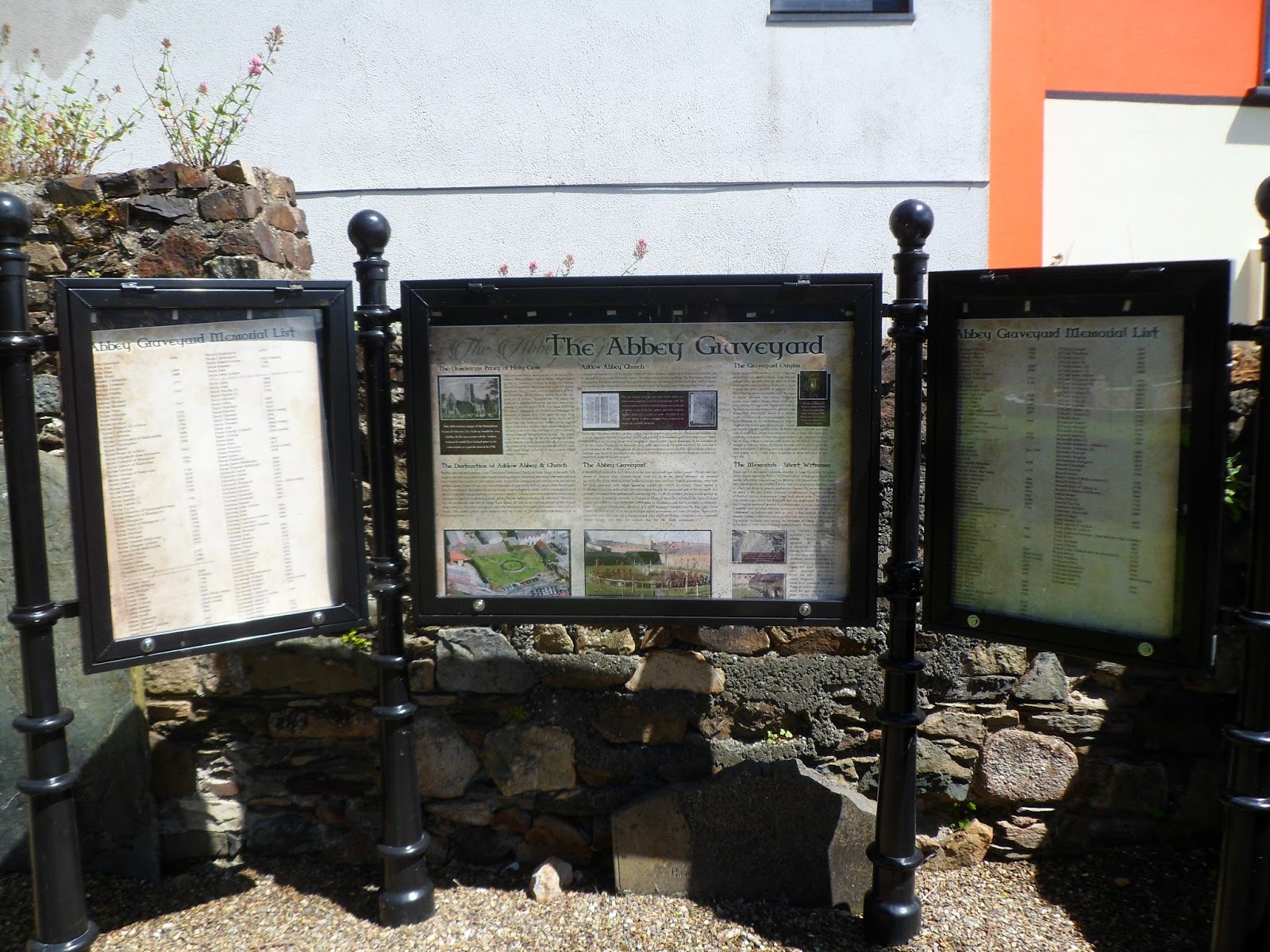 Arklow Online: Arklow History #1 - The Abbey Graveyard