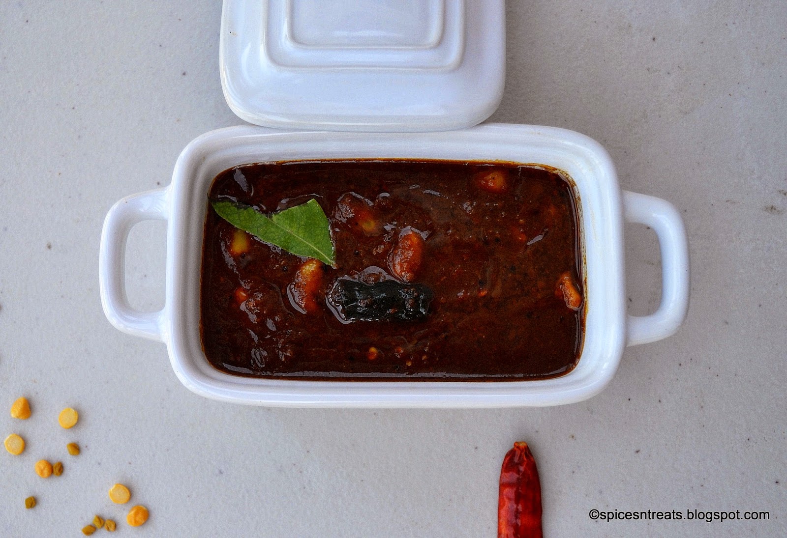 Spices and Treats: Pulikaichal | puliyogare mix | Puli Sevai and Lemon ...